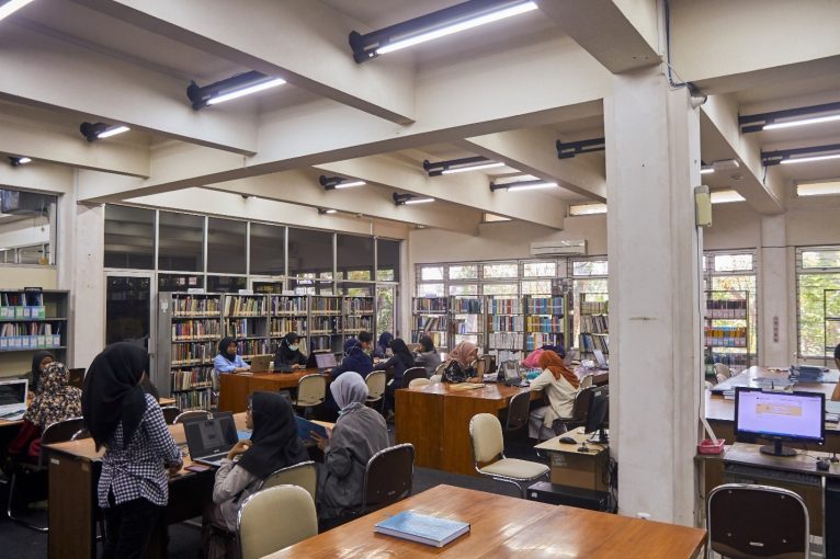 Perpustakaan – Doktor Arsitektur UGM